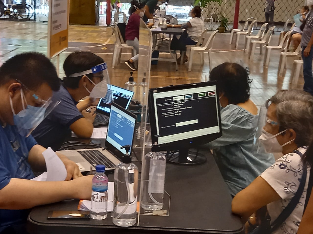 Bakunahan sa UPD at UPLB – Padayon UP Public Service Office